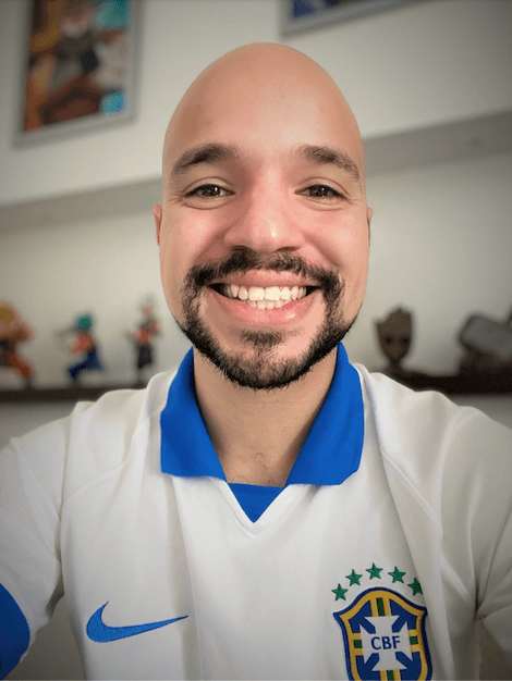 Sobre - Ricardo Marcílio